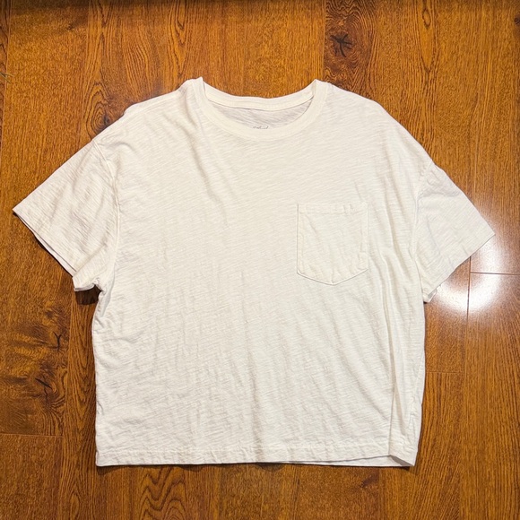 Universal Thread | Tops | Universal Thread Offwhite Short Sleeve Tee ...